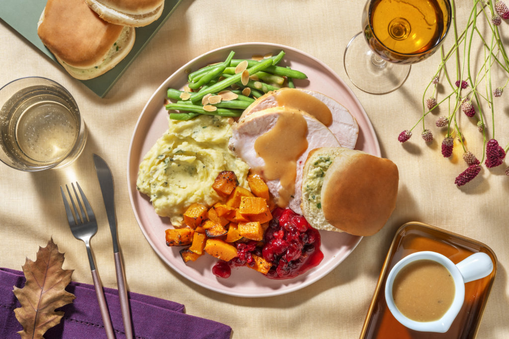Host a Drama-Free Turkey Day With The HelloFresh Thanksgiving Box ...